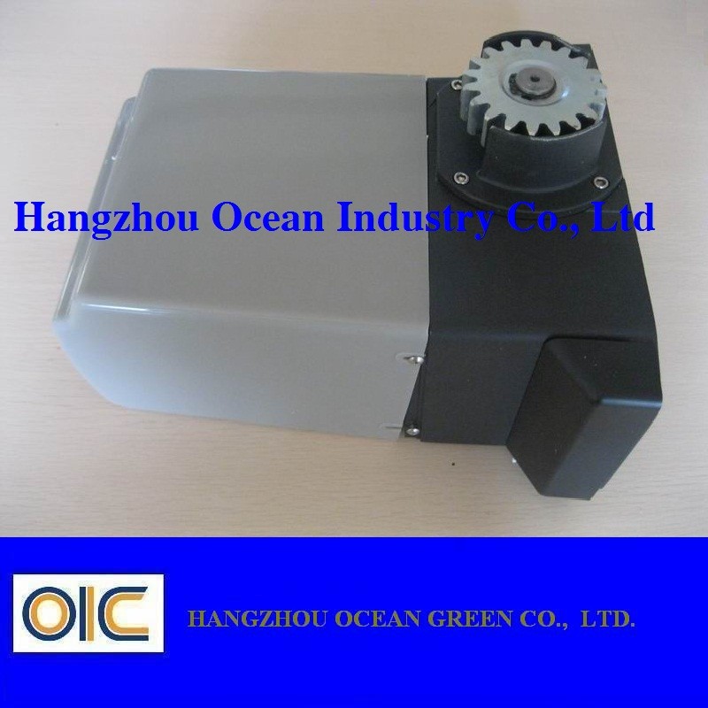 Galvanized Finish Sliding Gate Hardware for Smooth Installation